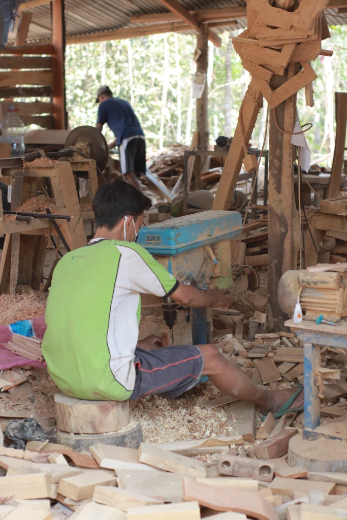 Pengrajin Kayu Custom Cepat Dan Profesional - Muncul Natural Craft